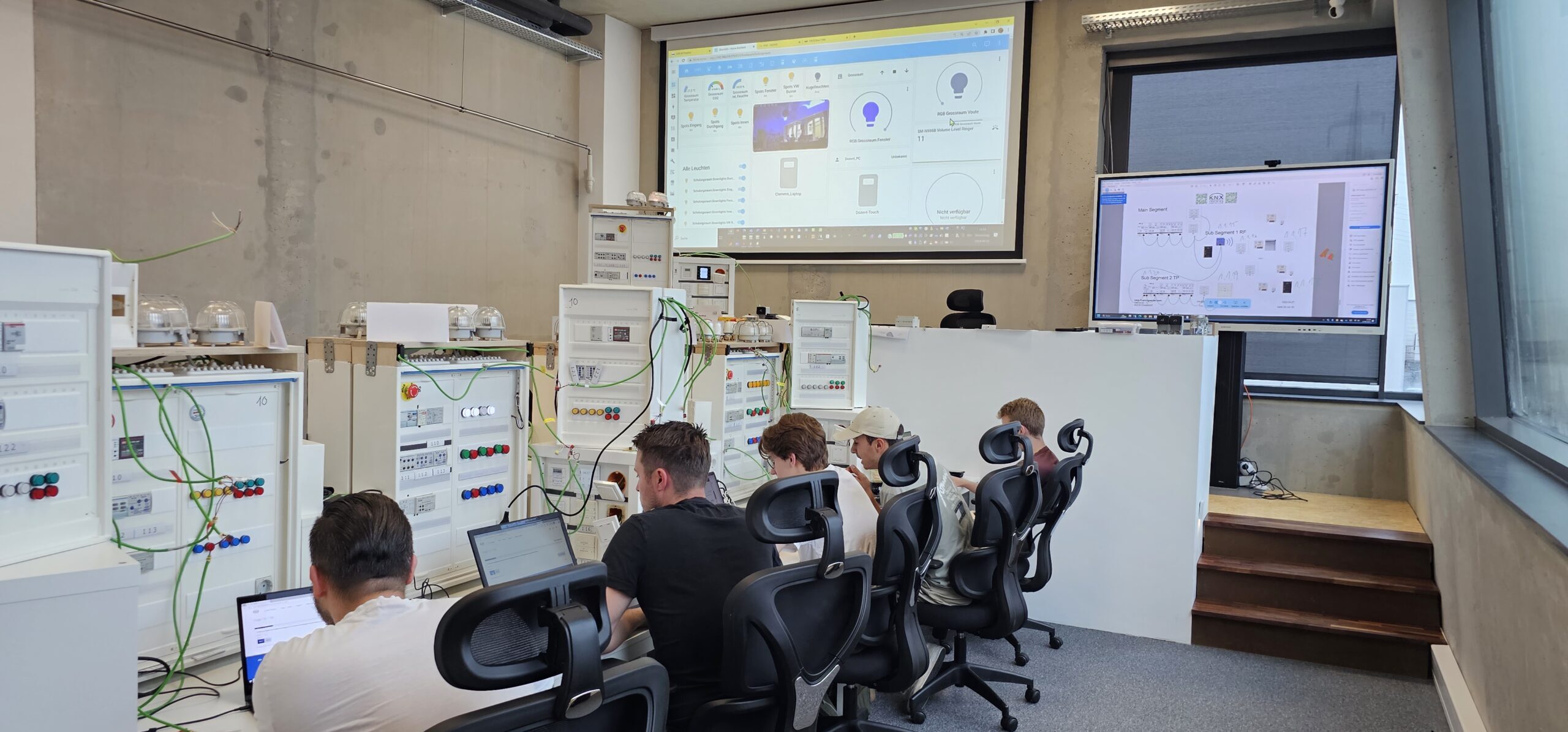 KNX training with certificate at the KNX Training Center